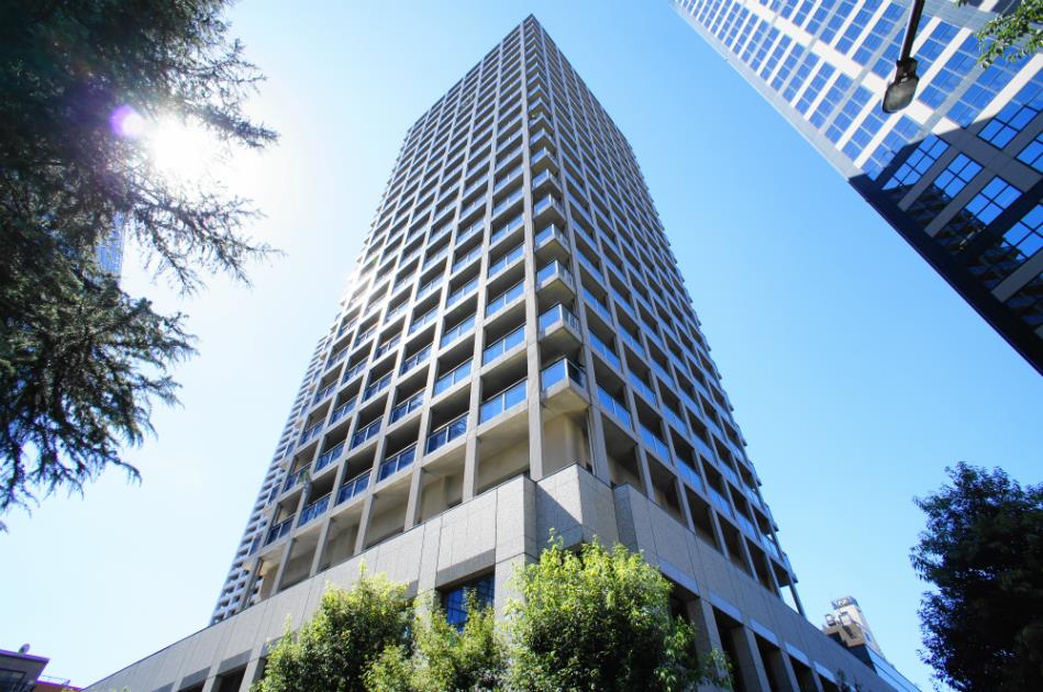 I-Town Repia - Luxury Apartment for Rent in Shinjuku-ku, Tokyo - PLAZA ...