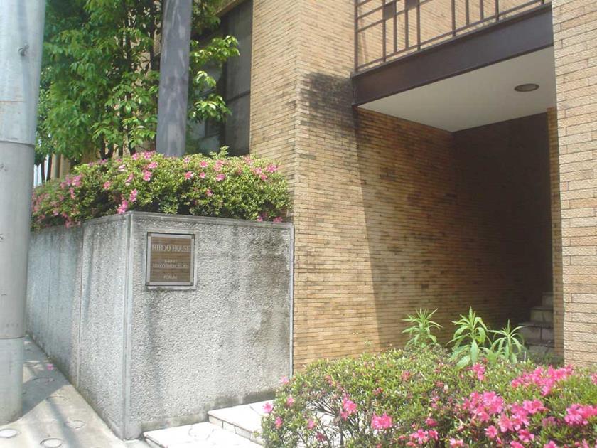 Hiroo House - Luxury Apartment for Rent in Shibuya-ku, Tokyo - PLAZA HOMES