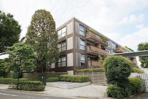 Luxury Apartments & Houses for Sale in Tokyo for Upscale Professionals ...