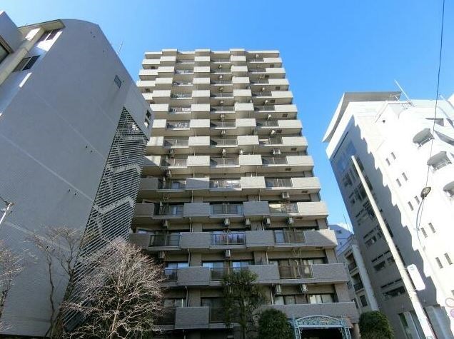 Lions Mansion Shibuya City - Condominium for Sale in Tokyo - PLAZA HOMES
