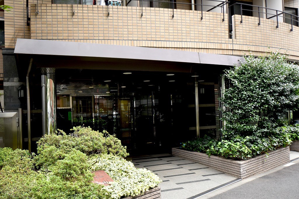 Village Minamiaoyama - Condominium for Sale in Tokyo - PLAZA HOMES