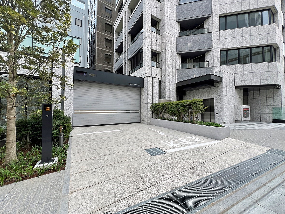 Proud Tower Shibuya - Condominium for Sale in Tokyo - PLAZA HOMES