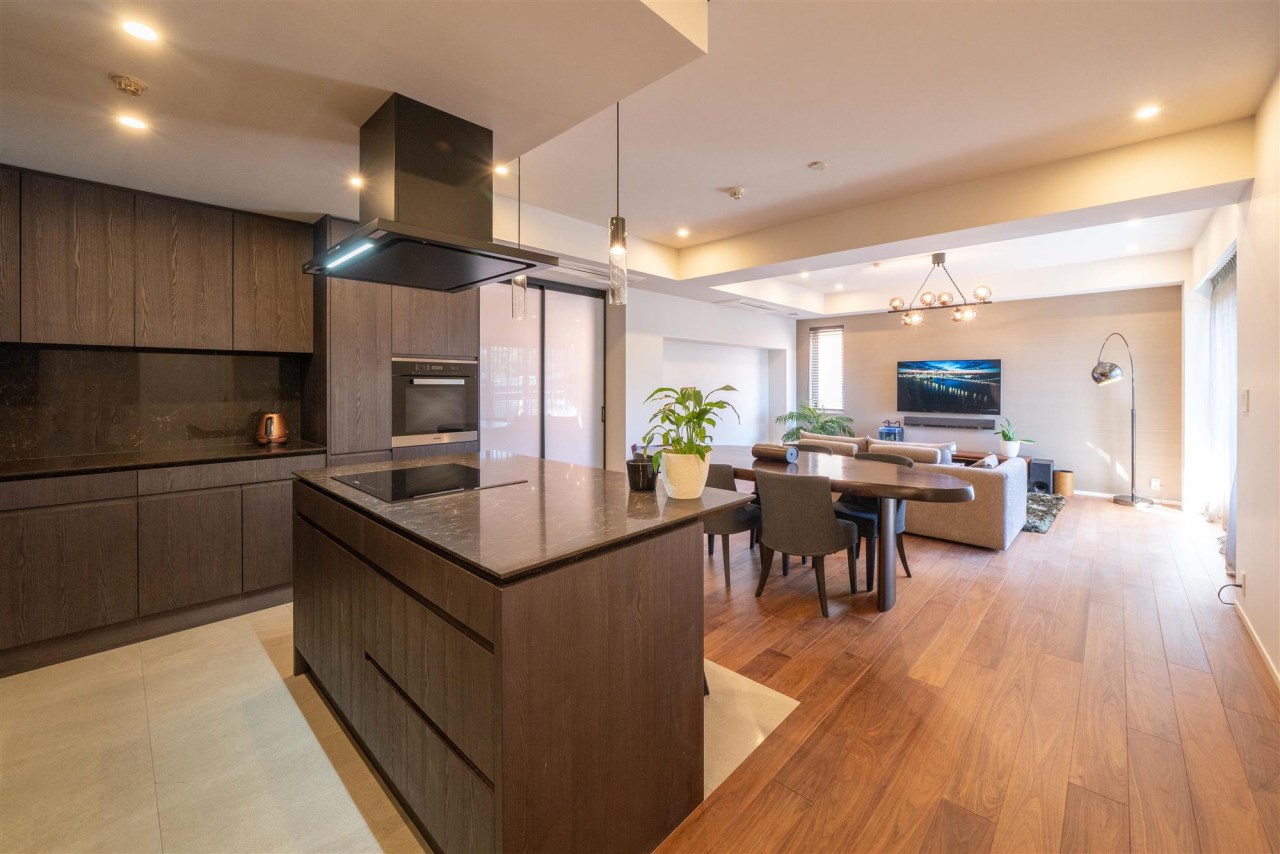 Isarago Place 3F - 2BR + 1Storage | Condominium for Sale in Tokyo ...